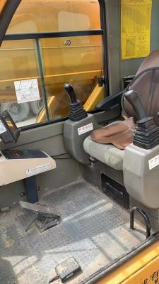 중국 2014년 최고 승강장 높이 40m의 25톤 이동 크레인 ISO9001 인증 판매용