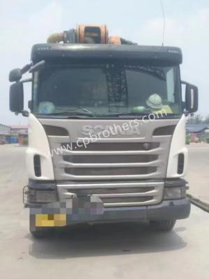 Cina Pompa a scarico di calcestruzzo semi-seco tipo Zoomlion 64m per costruzioni di ingegneria in vendita