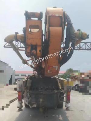 Cina Pompa a scarico di calcestruzzo semi-seco tipo Zoomlion 64m per costruzioni di ingegneria in vendita