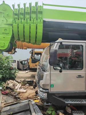 China 4 Shaft Number Used 180ton All-Terrain Terrian Mobile Crane for Construction Company for sale
