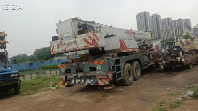 중국 원래 상태 줌리온 50V 50t 트럭 크레인 하얀색의 승강장비용 판매용