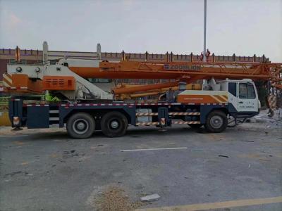 중국 완벽한 안정적인 작업 2013 Zoomlion 35V5 35t 트럭 크레인 모바일 크레인 ISO9001 인증 판매용