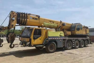 중국 QY130k 노란색 전지형 90톤 트럭 크레인 건설 기계 사용 이동 크레인 판매용