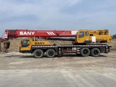 중국 2012 가중장비 75톤 트럭에 장착된 망원경 크레인 판매용