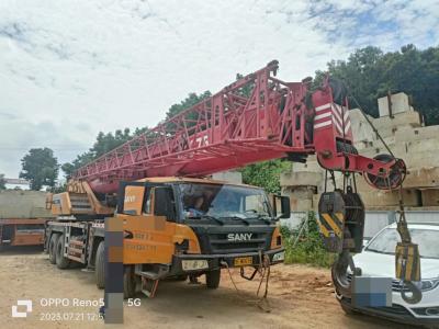 중국 2015년 최고상품 원형 상태 75t 트럭 크레인 모바일 크레인 최대 들어올림 높이 40m 판매용