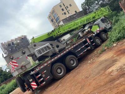 중국 2021 Zoomlion Ztc500A5 50t 트럭 크레인 사용 된 크레인 원형 상태 판매용