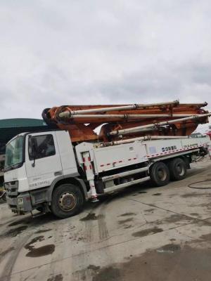 중국 2014 Zoomlion 49 미터 벤츠에 실린더 타입 구조와 공급 높이 1540 판매용