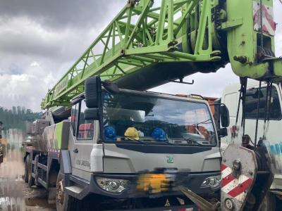 중국 최고 2018 모델 Zoomlion Qy35V5 35t 트럭 크레인 ISO9001 인증으로 사용 된 크레인 판매용