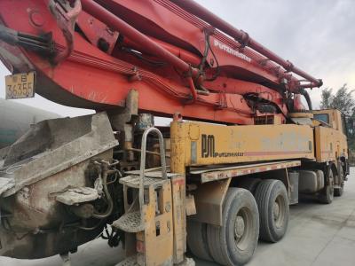 中国 2006pm 46m メートル 機械加工プロセスと水力発電のLsuzuコンクリートポンプ 販売のため