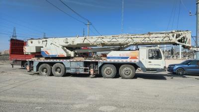 중국 사용된 줌밀리온 70 톤 승강차 크레인 2013년 최대 승강기 높이 40m 판매용