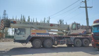 중국 사용된 줌밀리온 70 톤 승강차 크레인 2013년 최대 승강기 높이 40m 판매용