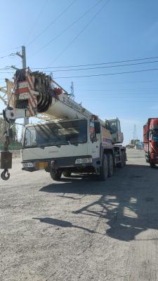 중국 사용된 줌밀리온 70 톤 승강차 크레인 2013년 최대 승강기 높이 40m 판매용