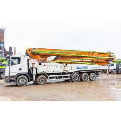 China Concrete Pump on Scania Chassis Extra Long Boom 2014 Zoomlion 63m Mobile Batching Plant for sale