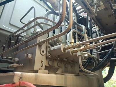 China 2018 Zoomlion ZTC251V grúa de 25 toneladas con altura máxima de elevación de 40 m en buenas condiciones en venta