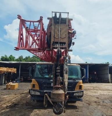 중국 STC800 다섯 팔 크레인 지브 트럭 크레인 고객 요구 사항에 가장 좋습니다 판매용