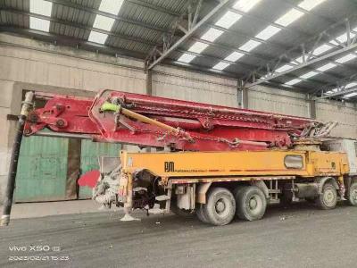 중국 콘크리트 건설 및 친환경 설계용 설치 콘크리트 펌프 2013 Putzmeister 56m 판매용