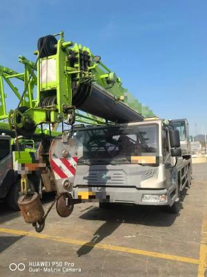 중국 18년 Zoomlion 25톤 트럭 크레인 국가 V 배기가스 최대 들어올림 높이 40m 판매용