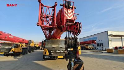 中国 STC800E6 80トンのクレーンジブ 五腕移動トラック 販売のため