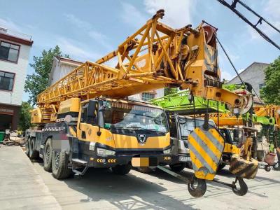 China 2013 Xg Used Mobile Crane Truck Heavy Equipment with After-sales Service for sale