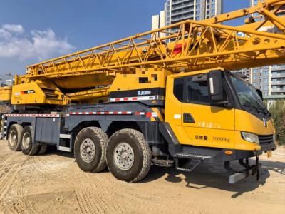 중국 80톤 수압 이동 트럭 크레인 4 샤프트 및 최대 들어올림 높이 40m 판매용