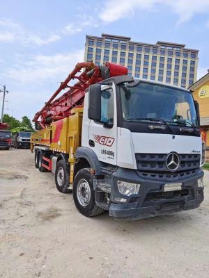 중국 62m 건설용 콘크리트 펌프 트럭 44000kg 진동 폭 2.6mm 판매용