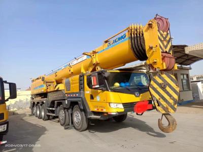 China Fünfarmiger Jib Xg 130 Tonnen hydraulischer mobiler Lkw-Kran für eine maximale Hebhöhe von 40 m zu verkaufen