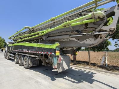 중국 2019 Zoomlion Putzmeister 67m 사용 된 콘크리트 펌프 트럭 진동 폭 2.6mm 판매용