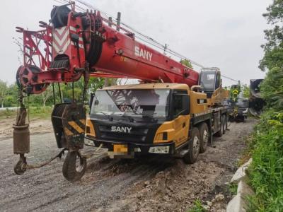China 55 Tons Industrial Tower Crane Truck With Folding Design Easy To Operate for sale