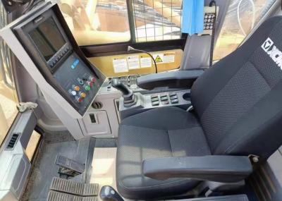 Cina Xgc300 300t gru da sollevamento con certificazione CE e 94m Max. Altezza di sollevamento in vendita