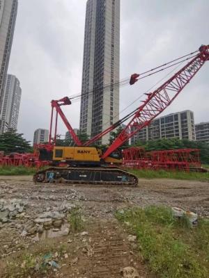 Cina Operatore sicuro, efficiente dal punto di vista energetico, gru a graticcio da 135 tonnellate con certificazione ISO9001 in vendita