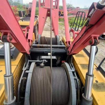 Cina Operatore sicuro, efficiente dal punto di vista energetico, gru a graticcio da 135 tonnellate con certificazione ISO9001 in vendita