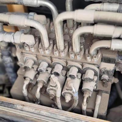 Cina Operatore sicuro, efficiente dal punto di vista energetico, gru a graticcio da 135 tonnellate con certificazione ISO9001 in vendita