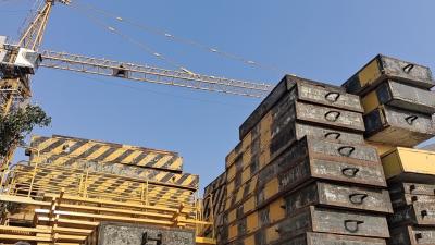 China Zoomlion Tower Crane 7525-16 in Good Condition Used with Spare Parts Provided for sale