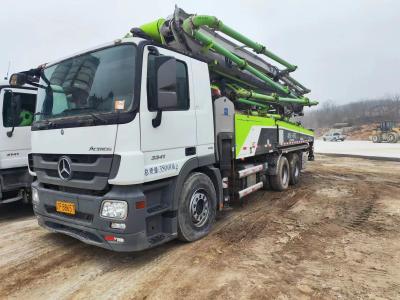 中国 34870kgs 混ぜ合わせの準備用の重装備 ズームリオン56メートル コンクリートポンプトラック 販売のため