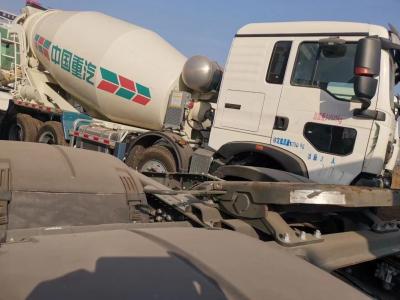 China 12CBM Concrete Mixer Trucks With Stable Working Condition For Construction Sites for sale