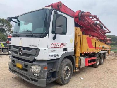 Китай Бетонный насос 52 метров Установленный Мерседес Шасси полусухой шотбетонный Тип хороший продается