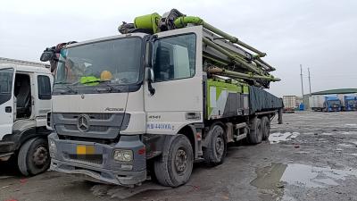 Китай Бетонный насос Zoomlion 56 метров Мерседес Шасси в лучшем состоянии и оригинальное оборудование продается