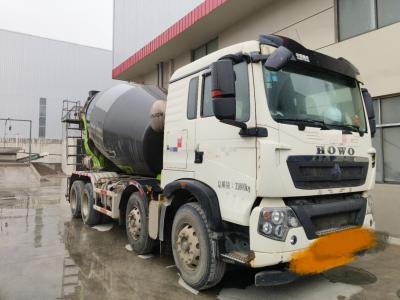 China 2020 Professional Concrete Mixer Trucks Zoomlion With Cylinder Structure for sale