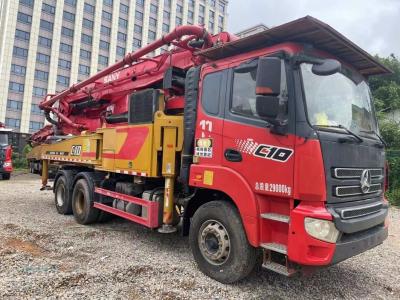 Китай 2021 год Использованный бетонный насос с амплитудой вибрации 2,6 мм и вертикальным расстоянием 42,5 м продается