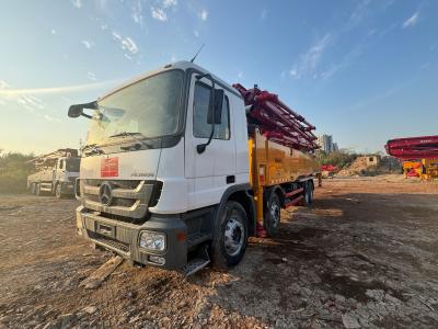 Cina Riparato 52m Pompa di calcestruzzo camion con Mercedes-Benz Chassis funziona bene in vendita