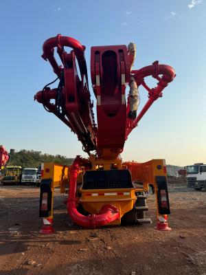 Cina Riparato 52m Pompa di calcestruzzo camion con Mercedes-Benz Chassis funziona bene in vendita