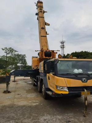Cina XCMG Mobile Truck Crane usata 130 tonnellate per la vendita diretta di immagazzinamento di società di costruzione in vendita