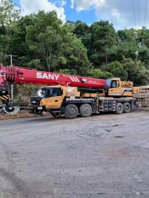 China SA NY Hot selling model mobiele kraan 75 ton 4 schachten inclusief rood en geel ontwerp Te koop