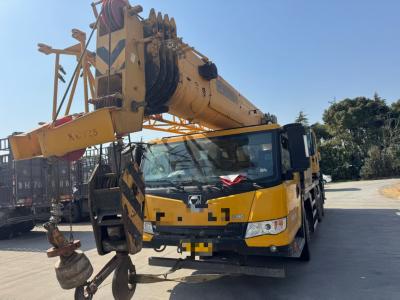 China Gebruikte XC MG mobiele vrachtwagen kraan 25 ton voor bouwbedrijf voorraad directe verkoop Te koop