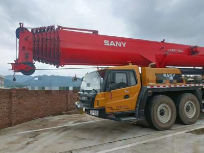 China Hydraulische rechtarm mobiele vrachtwagen kraan 130 ton Maximale werkhoogte 45,5 meter Directe bron 2023 Jaar Productie Te koop