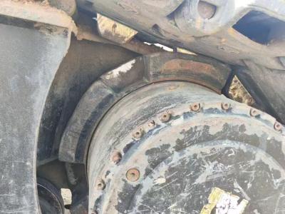 中国 SCC1350 低エネルギー要求と最大持ち重量71tの二手クローラークレーン2016 販売のため