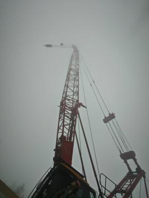 China 73m Maximum Lifting Height SCC900A Crawler Crane for Green Foundation Construction and Lifting Needs for sale