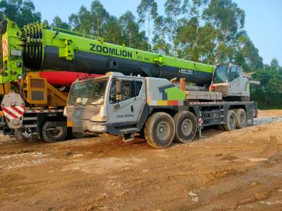 China 80ton Lifting Capacity Folding Boom Truck Crane Trucks Mobile Crane ZTC800H7 with 65.5m Maximum Lifting Height at Official for sale
