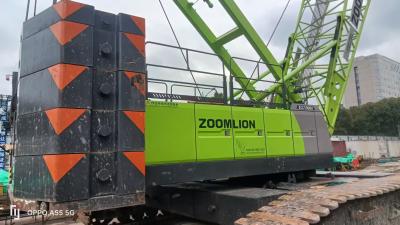Cina Macchine per sollevamento 150 tonnellate gru da sollevamento ZCC1500V Alta qualità con servizio post-vendita in vendita