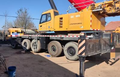 China SANY Officiële 160 ton mobiele kraan SAC1600T8 Gebruikte vrachtwagenkraan Productiedatum 2021 Jaar Maximale werkhoogte 85,5m Te koop
